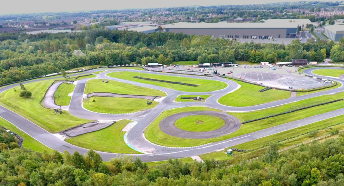 Three Sisters Circuit - Driving Experiences - Everyman Racing - Wigan