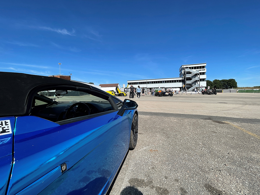 Mallory Park Circuit | Everyman Driving Experiences - Track Days ...